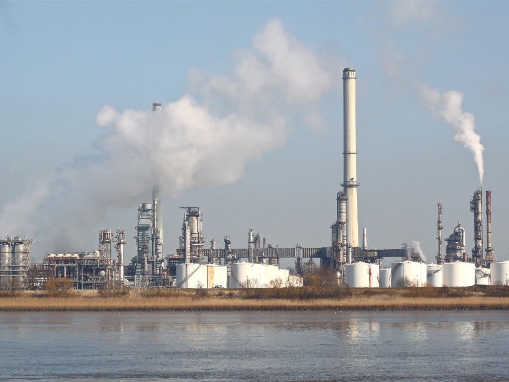 Water quality in the pharmaceutical value chain: addressing API ...